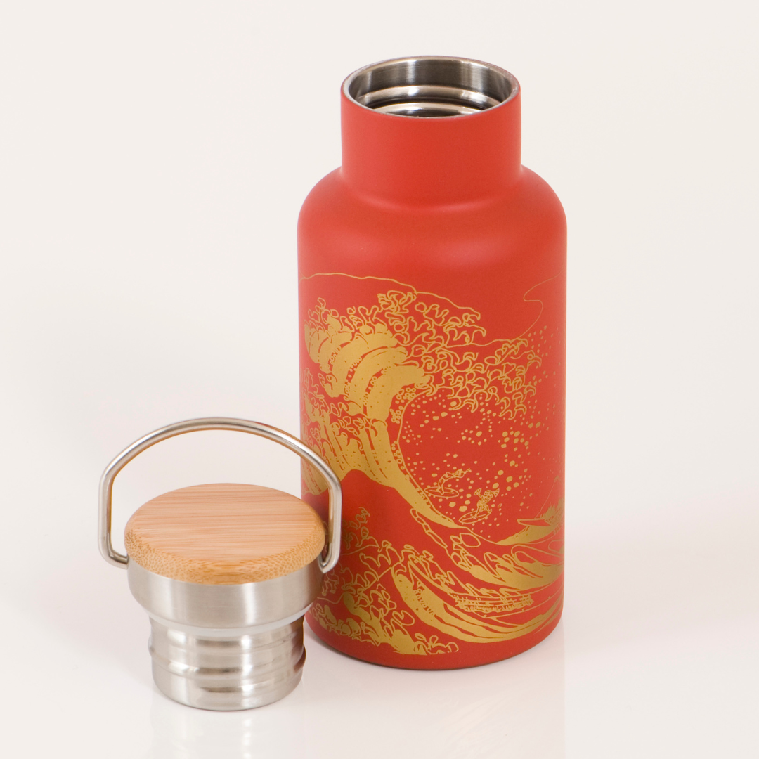 Stylish Ukiyoe-Inspired Japanese Water Bottle – Umami Square